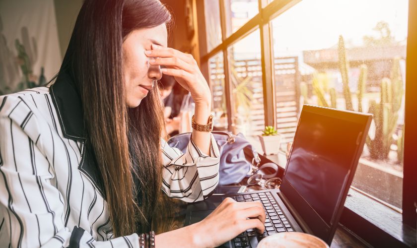 Understanding Computer Vision Syndrome: Tips From Eye Doctor